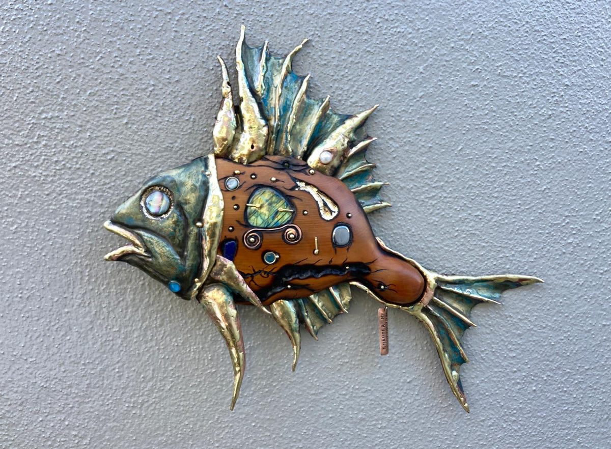 Snapper Wall Mounted – Jems of Remuera