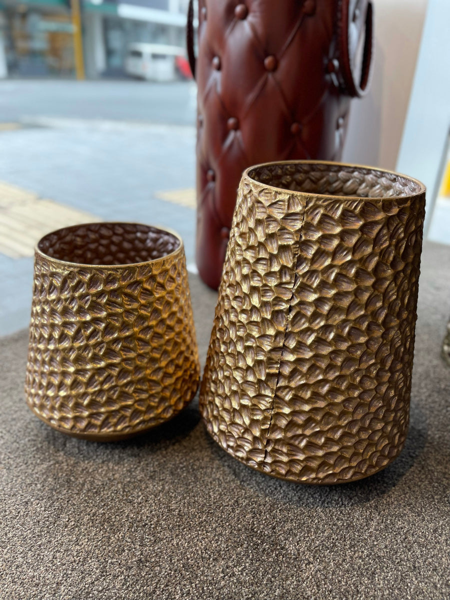 Gold Dimpled Metal Pot Large – Jems of Remuera